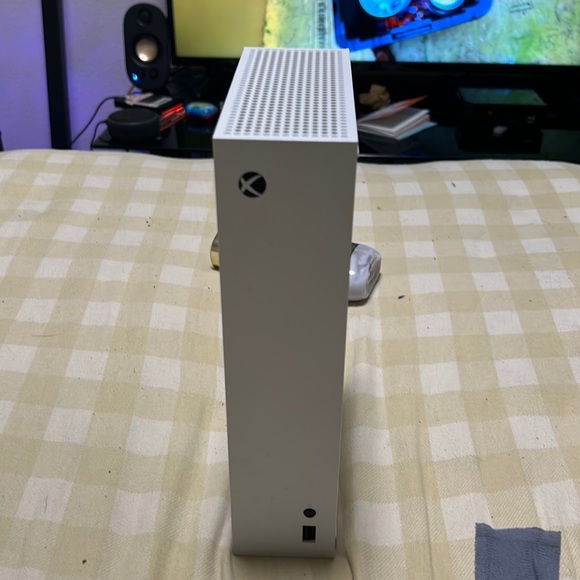 Microsoft | Video Games & Consoles | Xbox Series S Slightly Used Has ...